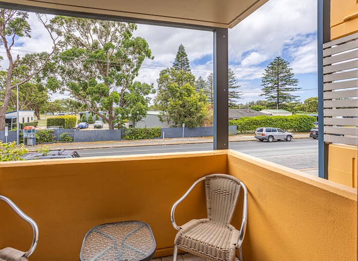 Apartment 50m From Bennetts Beach - Nelson Bay