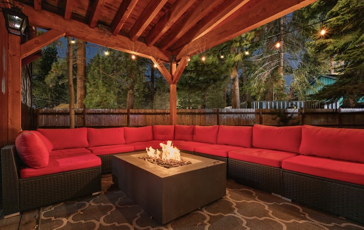 Hot Tub, Fire Pit, Pool Table, Minutes To Heavenly - South Lake Tahoe, CA