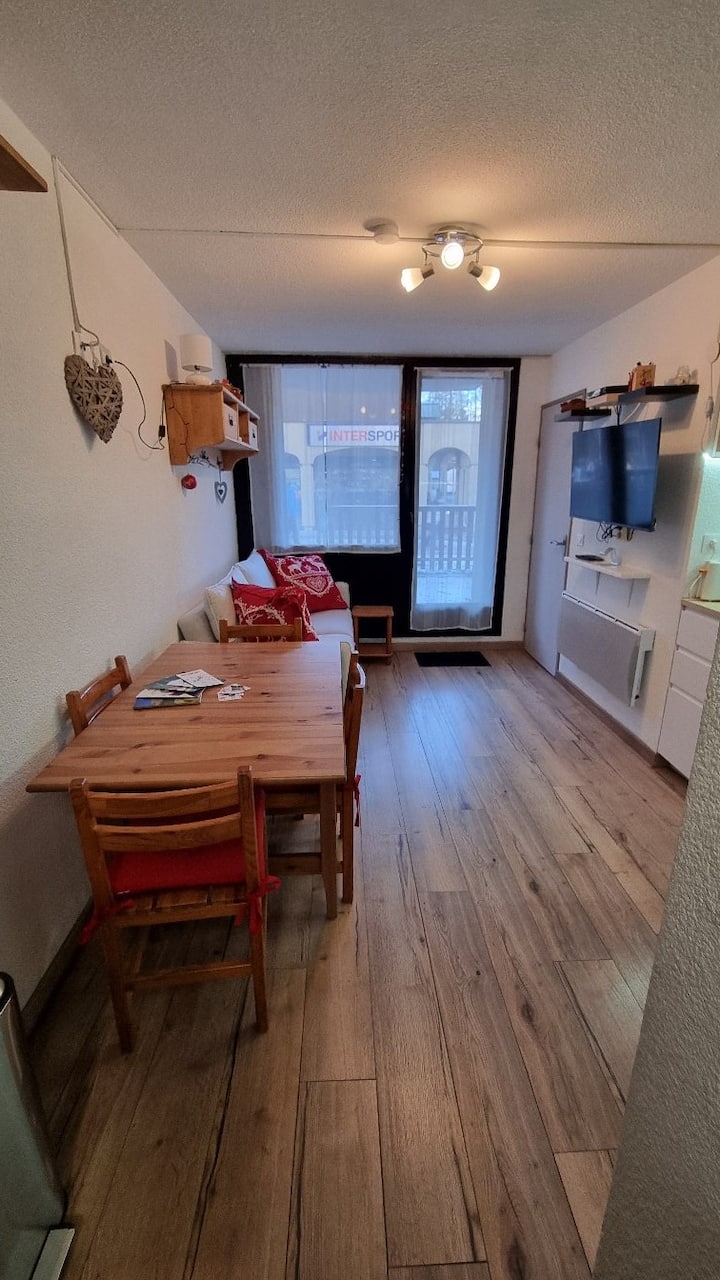 Appartement Au Pied Des Pistes à La Joue Du Loup - Lac du Lauzon