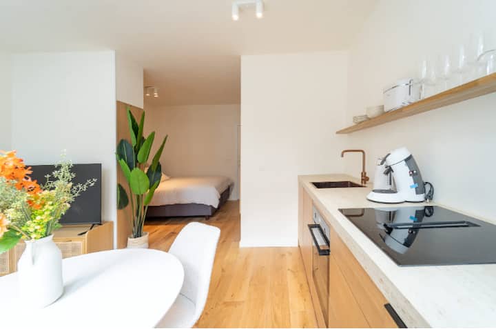 Classy 1br Apartment Near Cathedral - Province d'Anvers