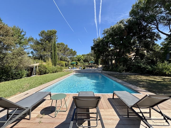 Villa En Campagne Avec Piscine - Saint-Cannat