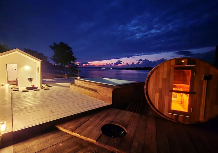 Kubikai Zero (空火海 ゼロ館) 空と火と海 都会の喧騒を忘れる 奥糸島の大人の隠れ家 - Fukuoka