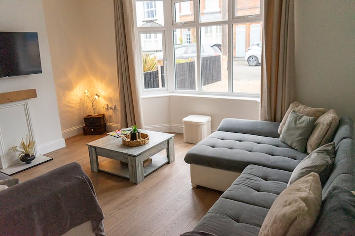 Cosy 2br House | Space Centre | Free Parking - Lutterworth