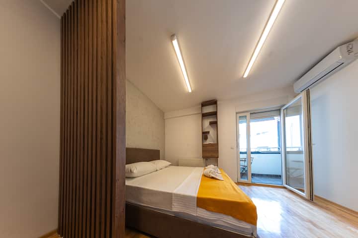 Nar Royalton Studio #65 - Niş