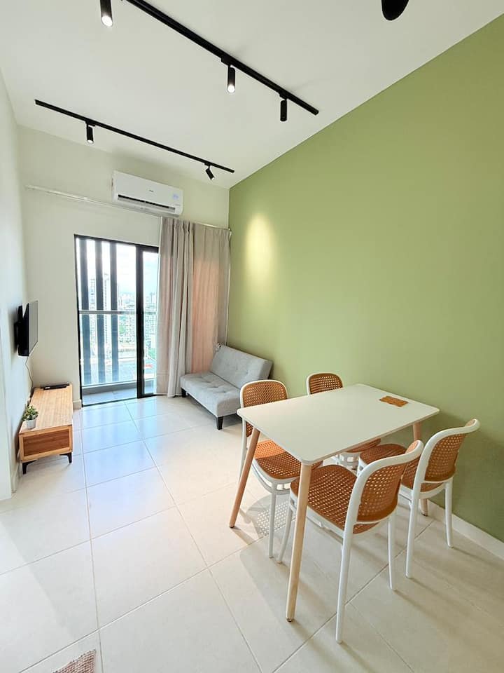 Warm, Clean & Welcoming Stay Wi-fi Vim3@manjalara - Sungai Buloh