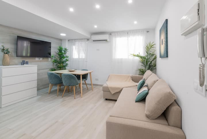 Apartamento Frente Al Mar + Aacc + Pking - Castelldefels