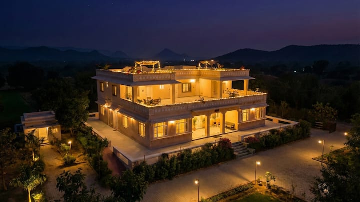 Bagheera Farm - Luxury 6bhk - Horses, Cows & Pool. - Pushkar