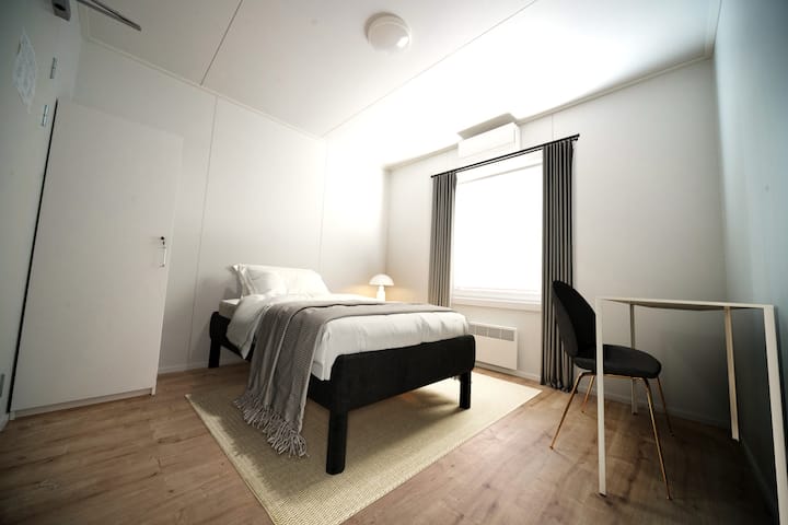 Private Single Room - Laponie