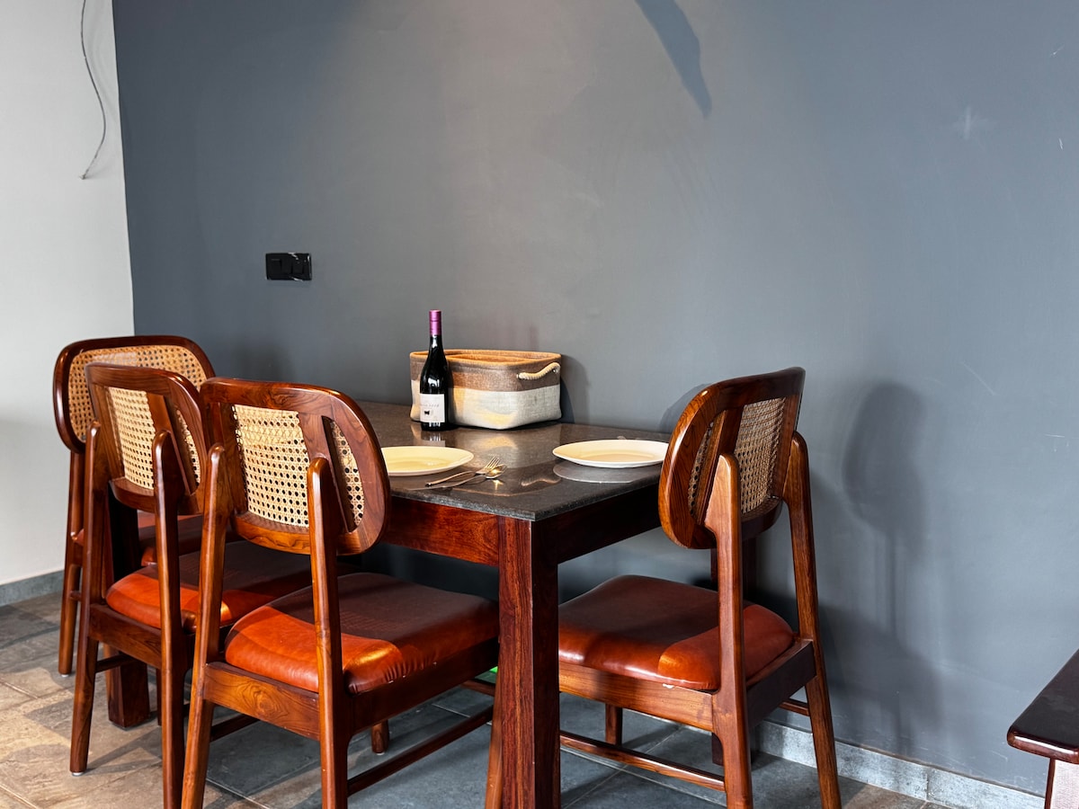 Kumud Niwas Lignes modernes. Calme terrestre. - Maisons de ville à ...