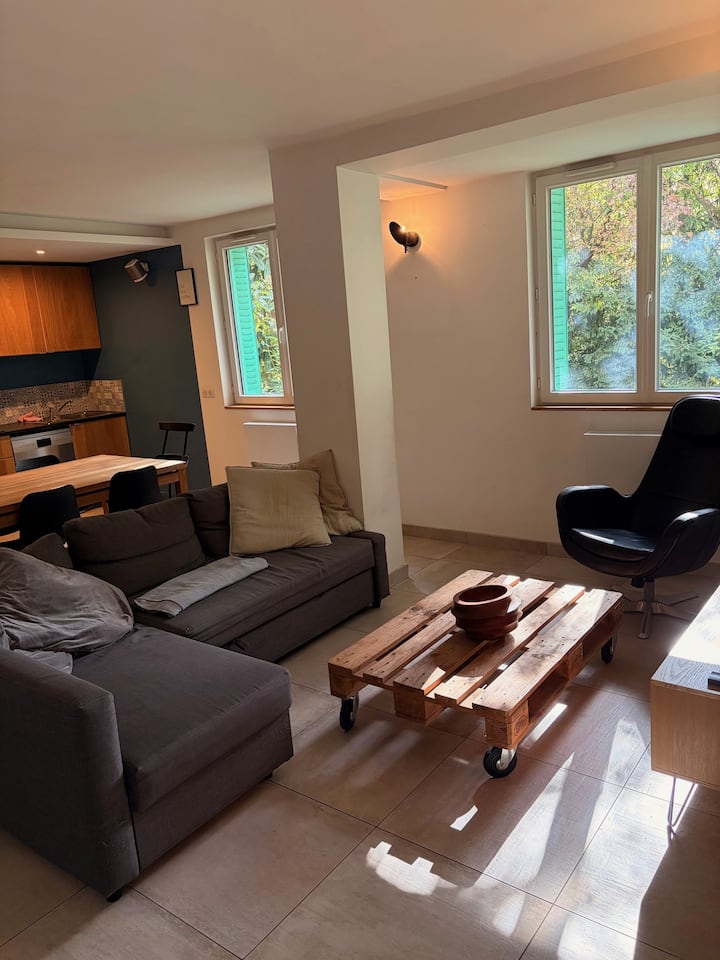 Un Coin De Verdure En Pleine Ville - Lyon