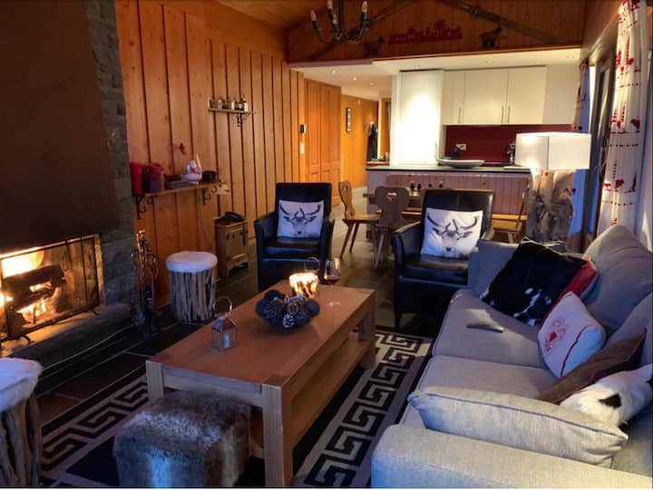 Magnifique Appartement En Plein Centre De Verbier - Verbier