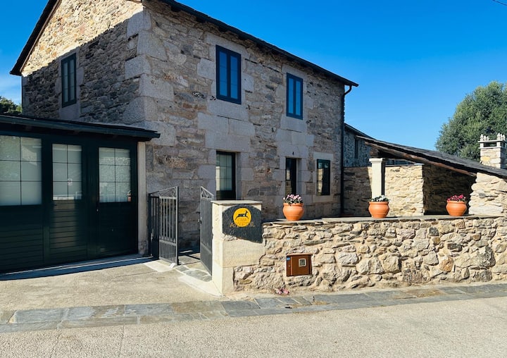 Casa Arxemil.
Experiencia Acogedora Y Cercana. - Samos