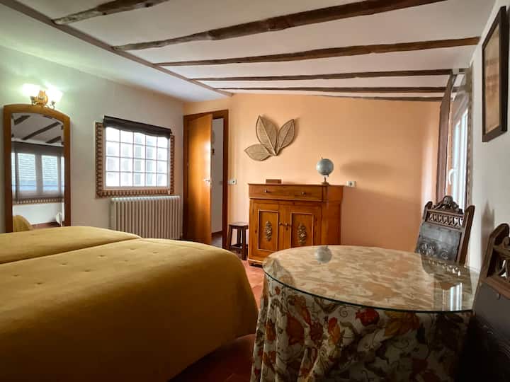 Sotillo 2: Habitación 5 Con Baño Privado - Corella