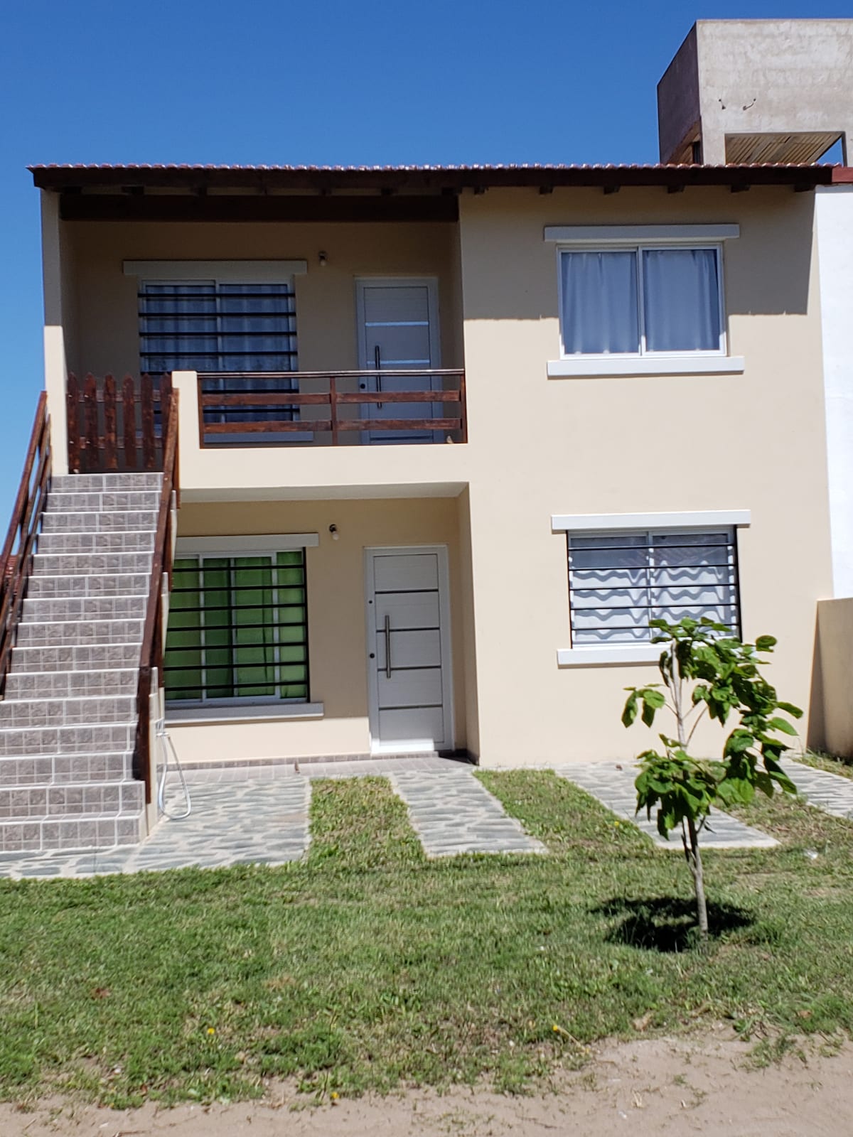 Je loue de beaux appartements à 3 de la plage et 2 du centre ...