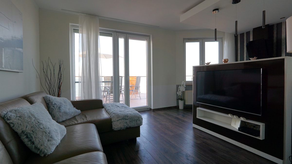 Apartamento Galerius Gold Deluxe C616 - Airbnb