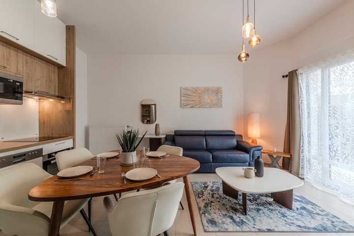 Vintage • 4 Prs • 1 Ch • 6 Min Disneyland Paris - Serris