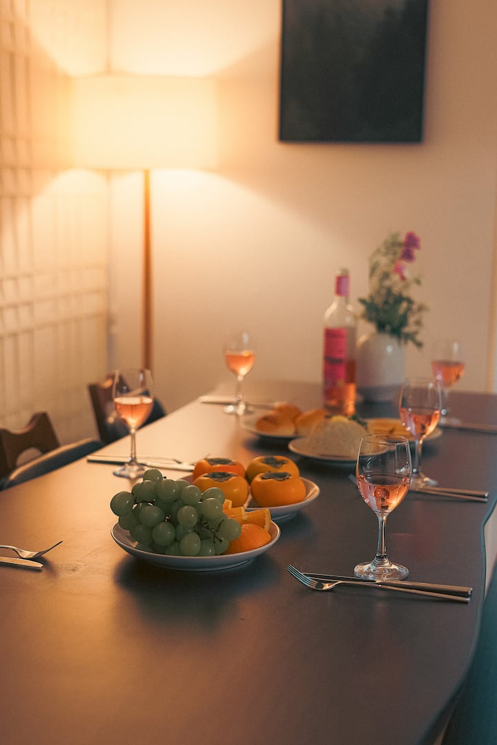 [오픈특가] 경복궁역 근처ㅣ방3침대3 ㅣ안국ㅣ북촌ㅣ종로ㅣ명동ㅣ동대문Ddpㅣ강남ㅣ성수ㅣ서울 - South Korea