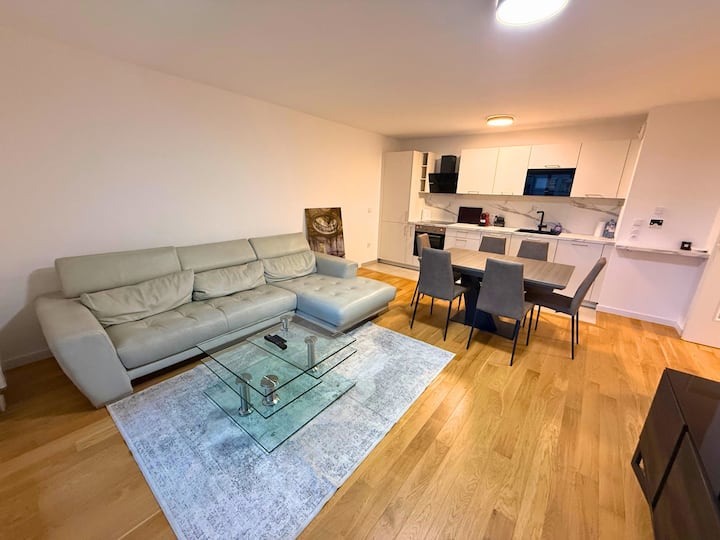 Yzy-loc Suresnes Centre Ville - ibis Paris Pont de Suresnes Longchamp