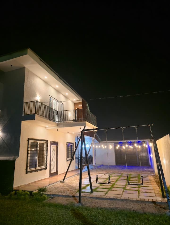 Farm House For Staycation And Small Parties - Baran