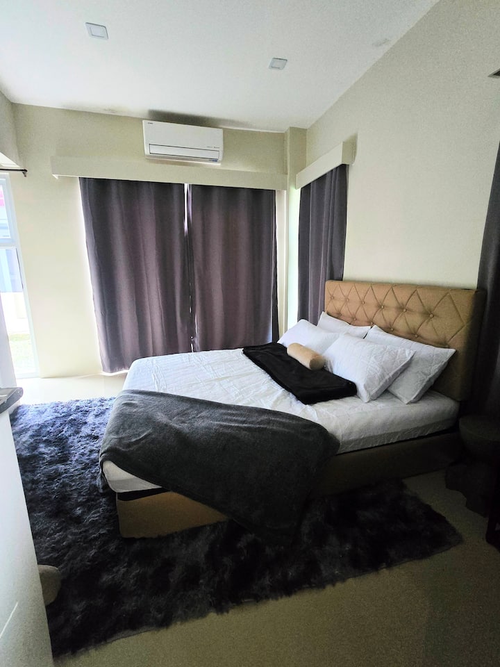 Lilly Pad - Tagbilaran City