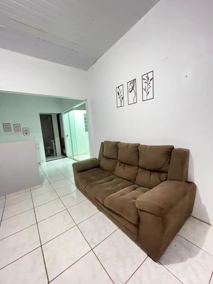 Espaço Privado/próximo Ao Centro Com Garagem - Tangará da Serra