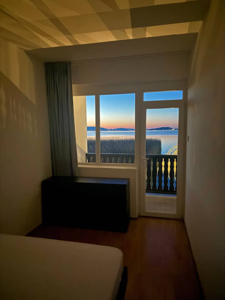 Balaton A Kertben - Balaton In The Garden, | - Ungarn