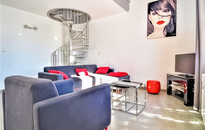 Beautiful Apartment In Uzès With Wifi - Uzès