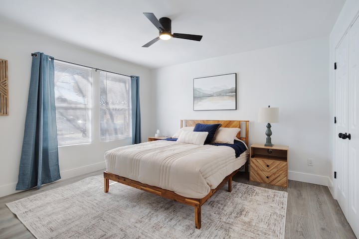 Business Travel |Sleeps 10 |Fast Wi-fi & Workspace - フリスコ, TX