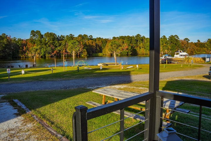 Tiny Home On Wheels - Lake Marion, SC