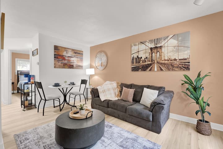 Corewell Loft | Downtown Royal Oak - Berkley, MI