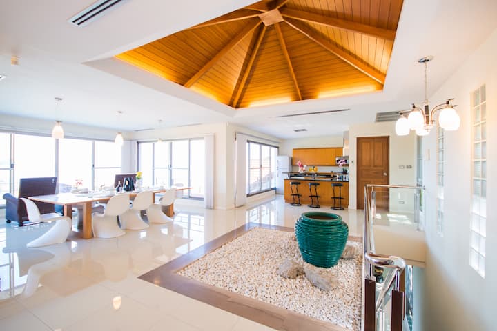 Ao Yon Beach Penthouse - 200 Sqm, Panoramic Views. - Phuket