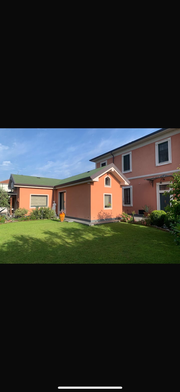 La Corte Dei Nonni - Rho Fiera Milano - Rho