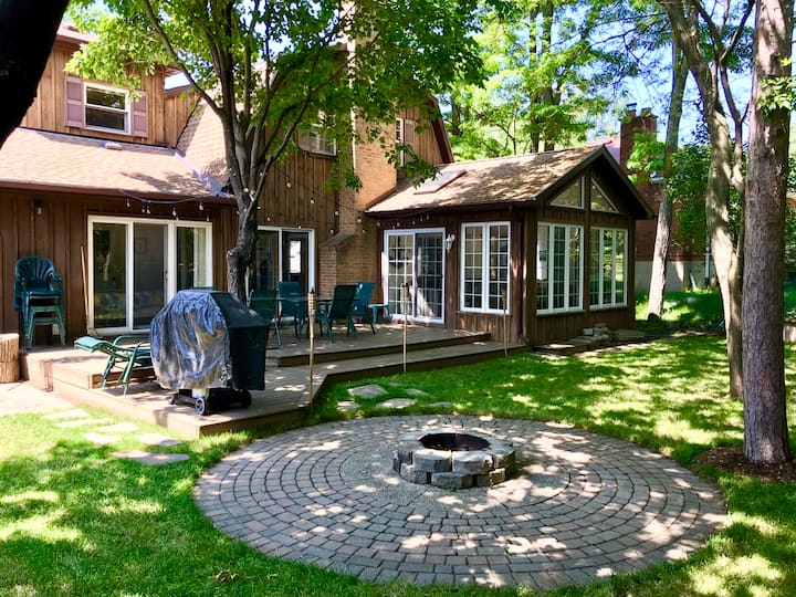 Beach Lover’s Paradise! 4bd 2bath Near Beach - Grand Bend