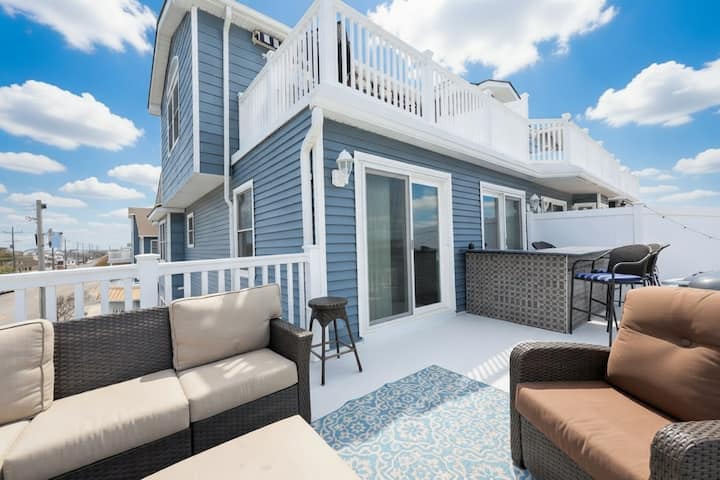 N. Wildwood |Beach | Pool |2 Park'n -10 Ppl-3 Bdrm - Surfside Pier, Wildwood