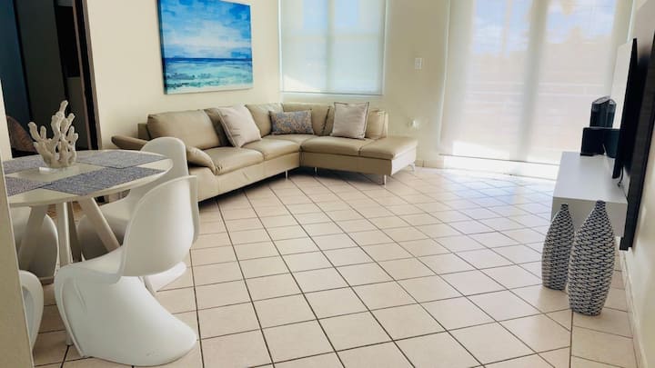 Encanto Azul

2 Bedrooms 3 Beds 2 Bathrooms. - Luquillo