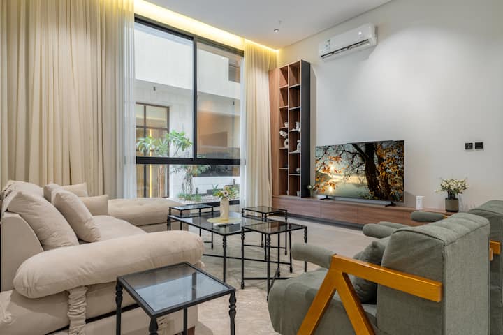 3br | High Ceilings & Premium Amenities - Saudi Arabia