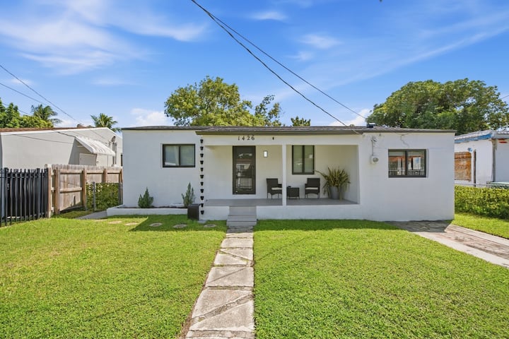 Casa Miami - Miami, FL
