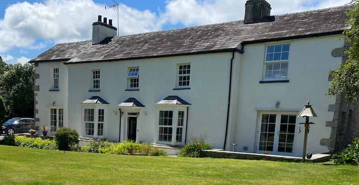 Spacious Annexe With Modern Comforts & Log Burner - England