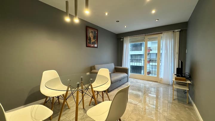 Cerca De Todo Para Tus Vacaciones - Argentine