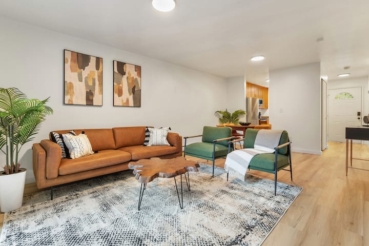 The Firepit Townhome - Lynnwood, WA