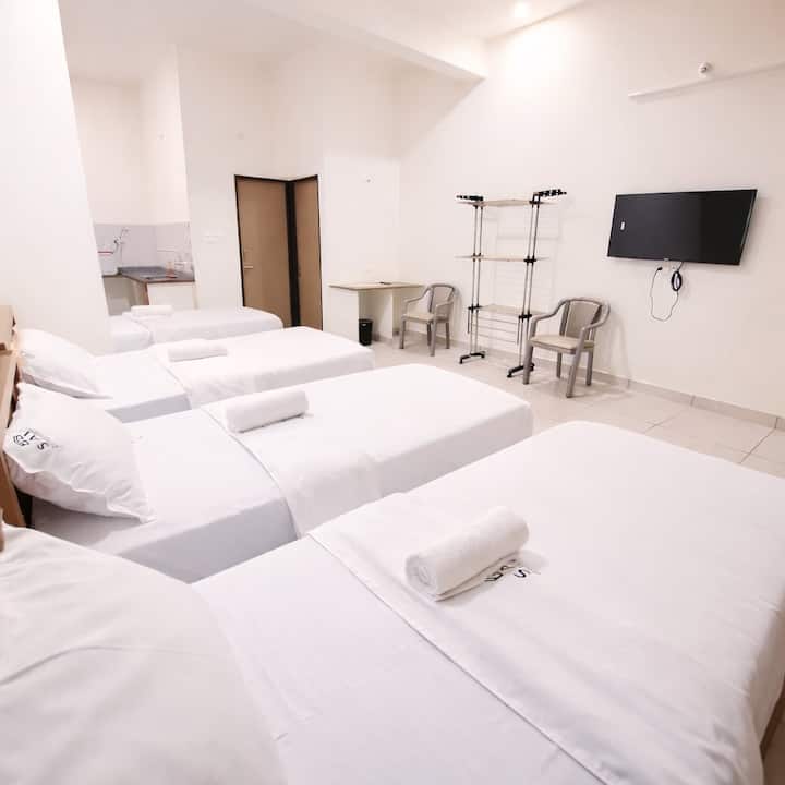 A 4 Bed Family Room Savi Apartments Chikmagalur - Chikmagalur