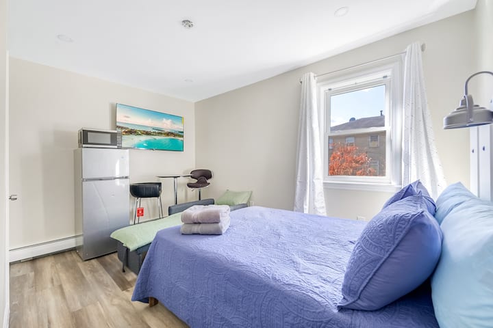 Room With Private Bath 10 Min Walking From Nwkpenn - New York