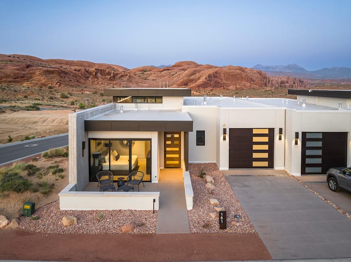 Lionsback Resort-the Strata Casita-two King Beds - Moab, UT