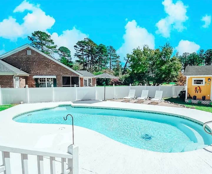 Private Upstairs Bungalow -Near Ccu & Myrtle Beach - Conway, SC