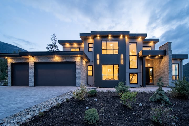 Whistler Luxury Alpine Retreat With Mountain Views - Whistler Blackcomb