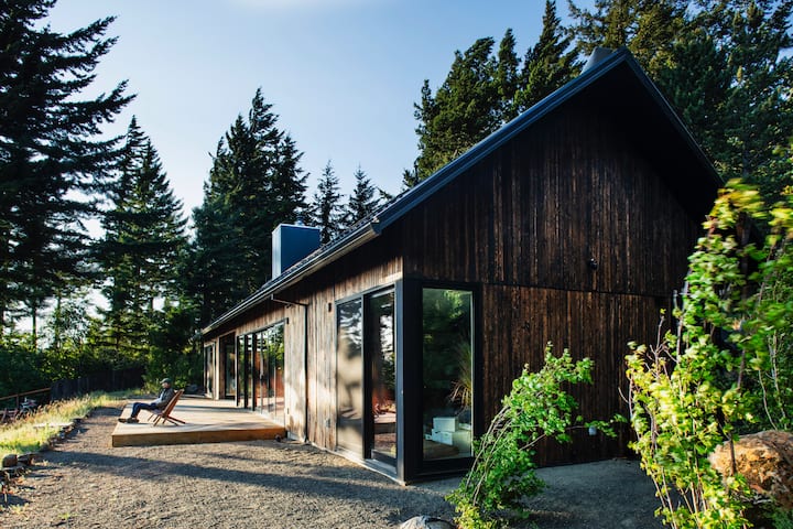 Dry Creek Cabin - White Salmon, WA