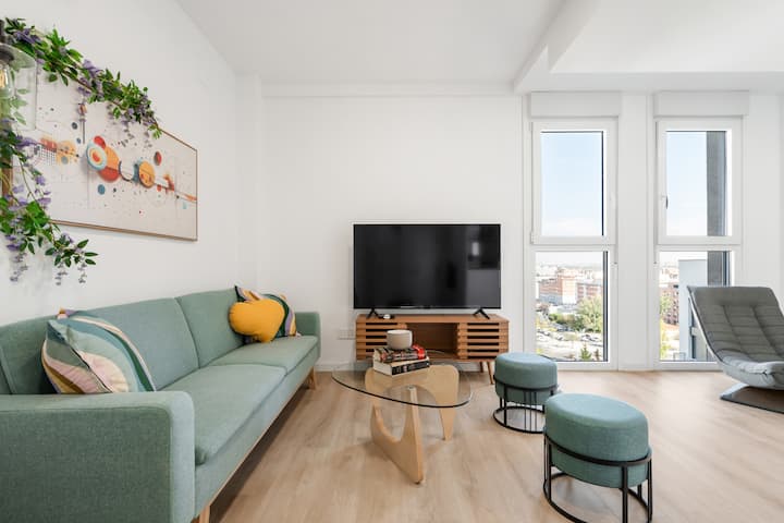 Loft En Urbanización Con Piscina, Gym Y Parking - Getafe