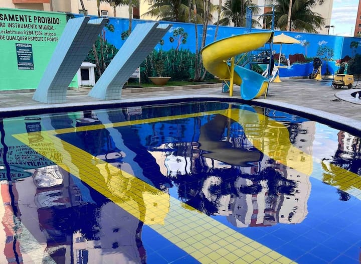 Apto Com Cozinha E Garagem + Piscinas Aquecidas - Caldas Novas