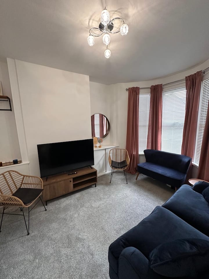 4 Bedroom House In Belfast Next To Ormeau Park - Belfast