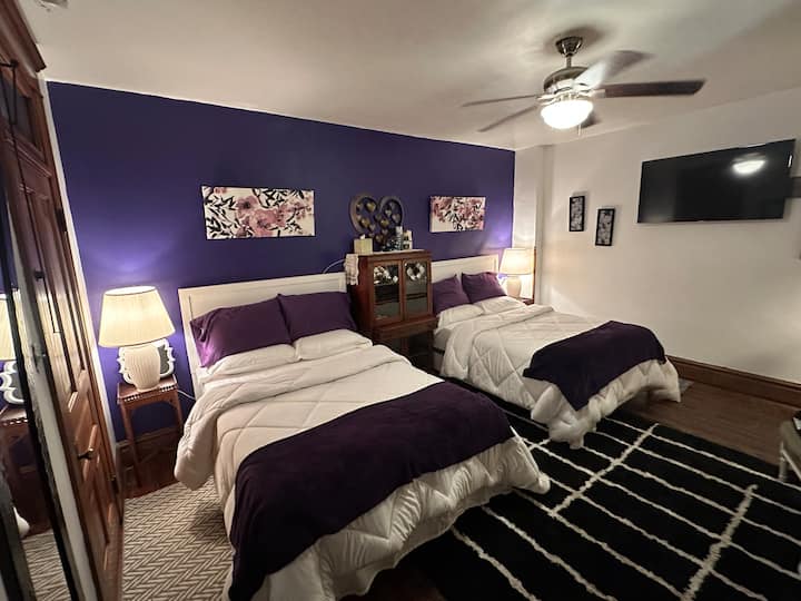 Ann’s Downtown Purple Rain Retreat - Fort Wayne, IN